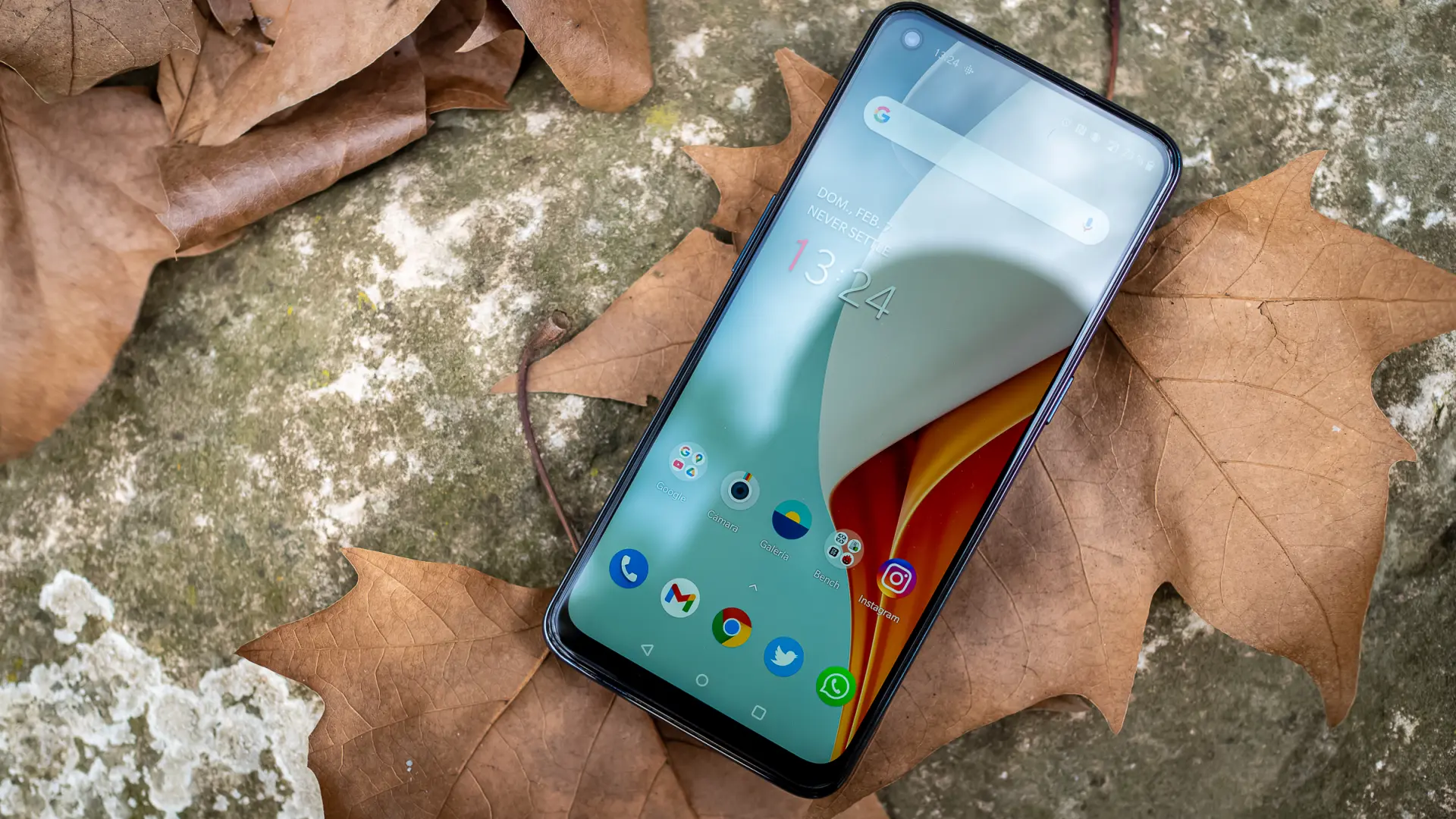 OnePlus Nord N10 5G - Diseño