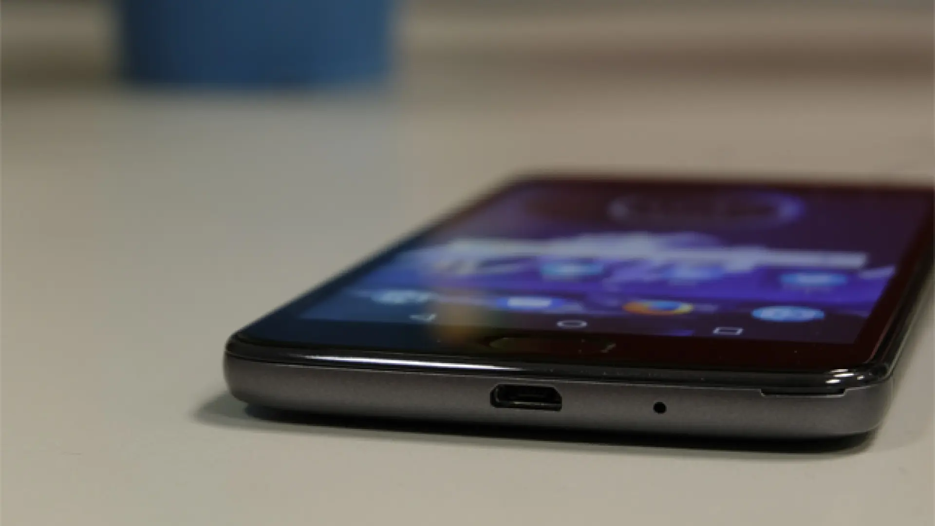 Diseño del Moto E4: Fotos del móvil de gama de entrada