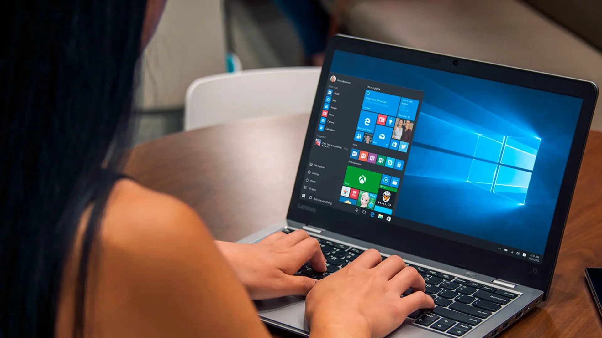 Cómo modificar Windows 11 para que parezca Windows 10