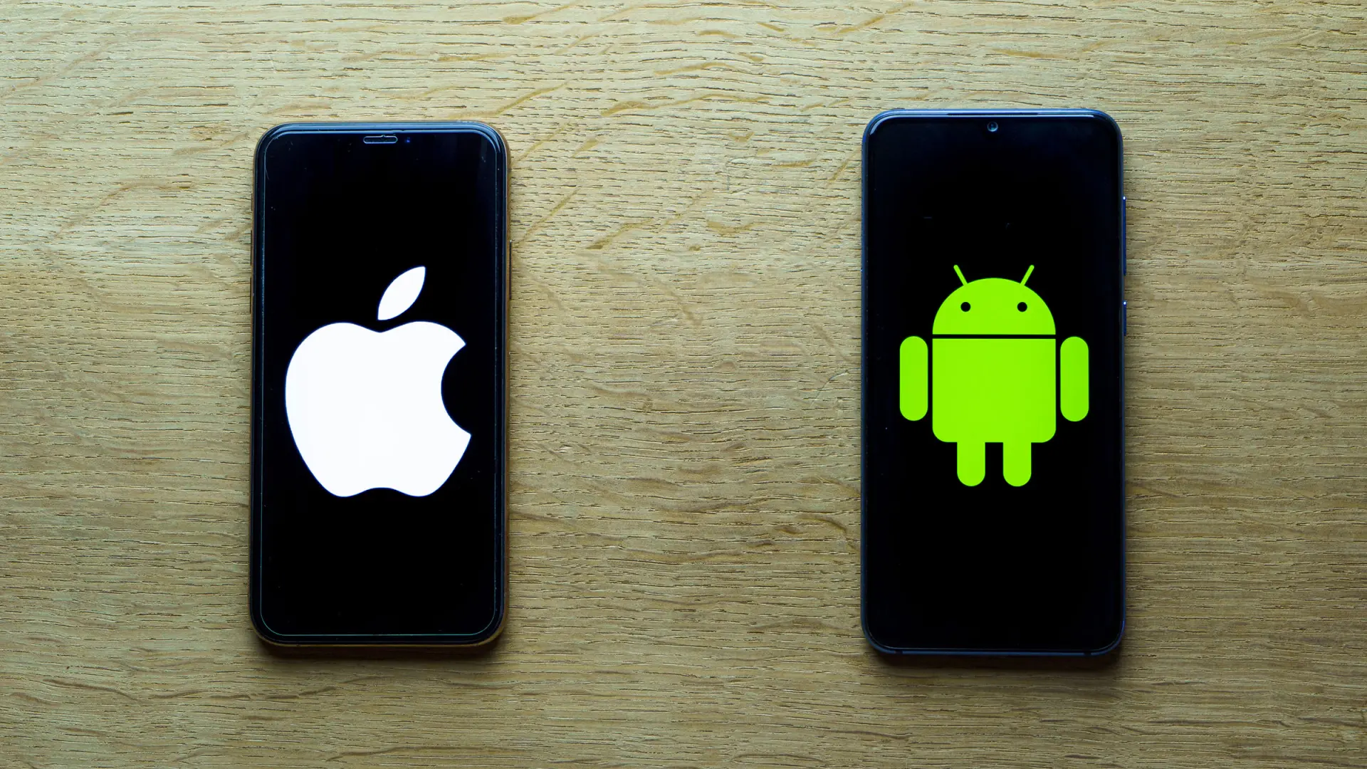 iPhone vs. Android: consejos para elegir el móvil perfecto en 2025