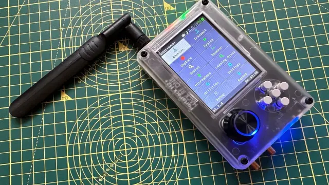 HackRF One, la alternativa a Flipper Zero para hackear e interceptar ...